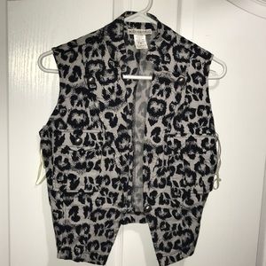 Body Central | Tops | Medium Body Central Jean Crop | Poshmark